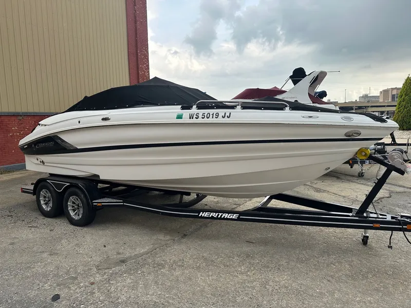 Cruisers 238 Bow Rider 2015 for Sale | MarineSource