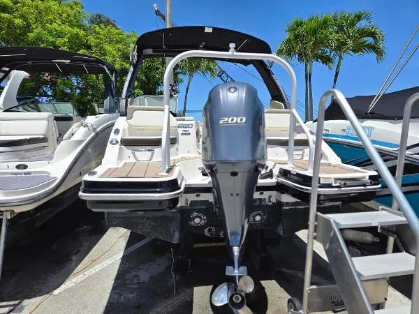 Chaparral 230 2021 for Sale | MarineSource