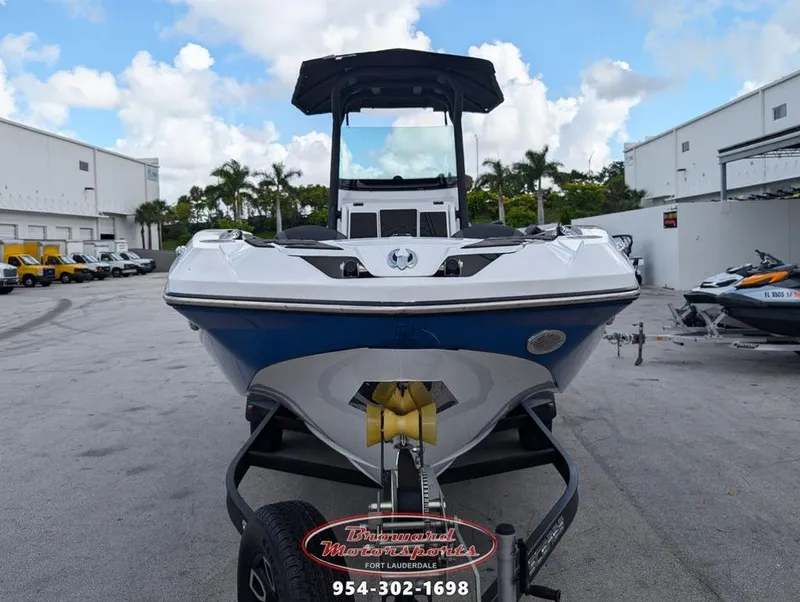 Scarab 255 Open ID 2023 for Sale | MarineSource
