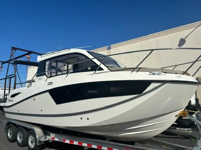 Bayliner Trophy T25 Explorer 2025 - Marine Source