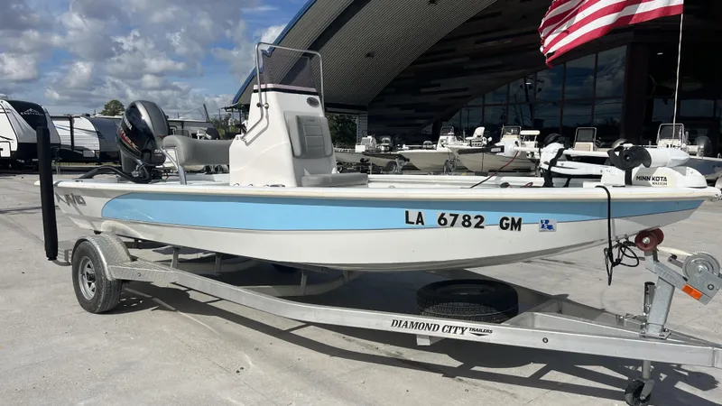 Avid 19 FS 2021 for Sale | MarineSource