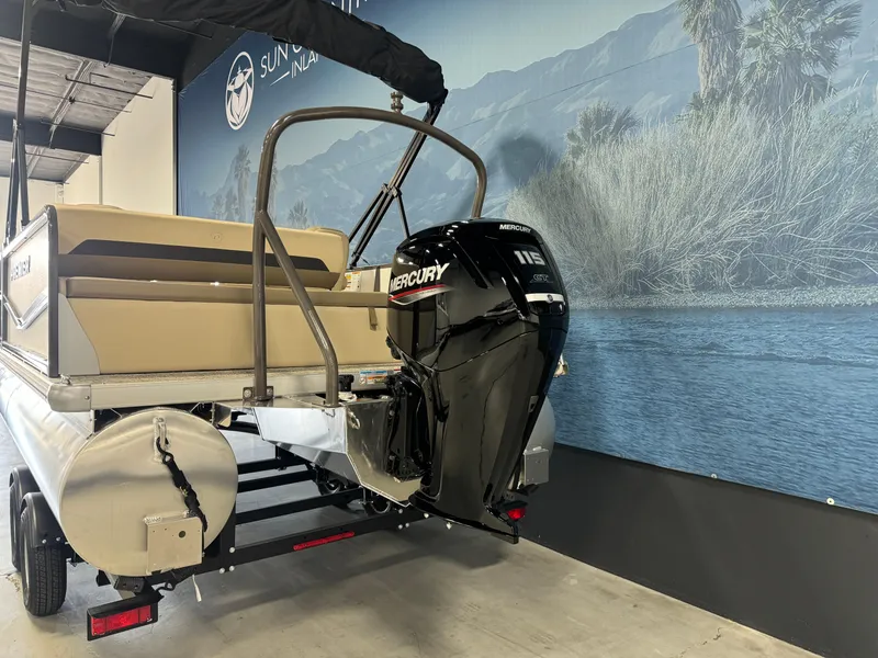 Premier 200 Sunscape RL 2025 - Marine Source