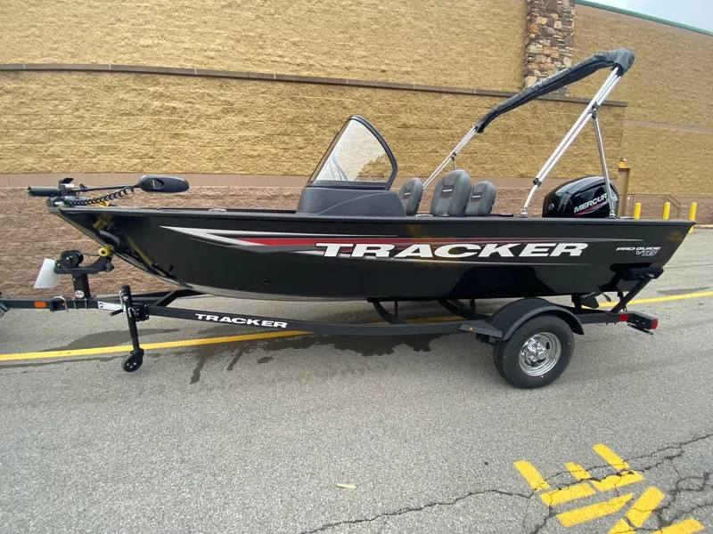 Tracker Pro Guide V-16 WT 2025 for Sale | MarineSource