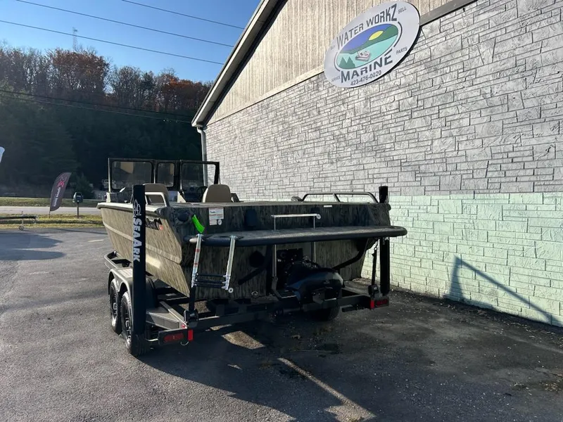 SeaArk Predator 300 2025 - Marine Source