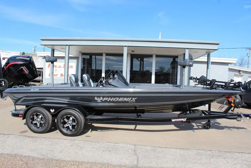 Phoenix Bass Boat 721 ZXL 2025 - Marine Source