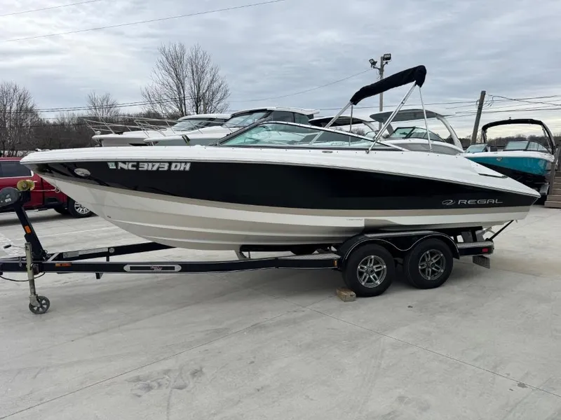 Regal 2200 Regal 2007 for Sale | MarineSource