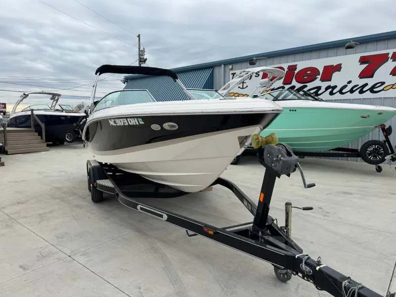 Regal 2200 Regal 2007 for Sale | MarineSource