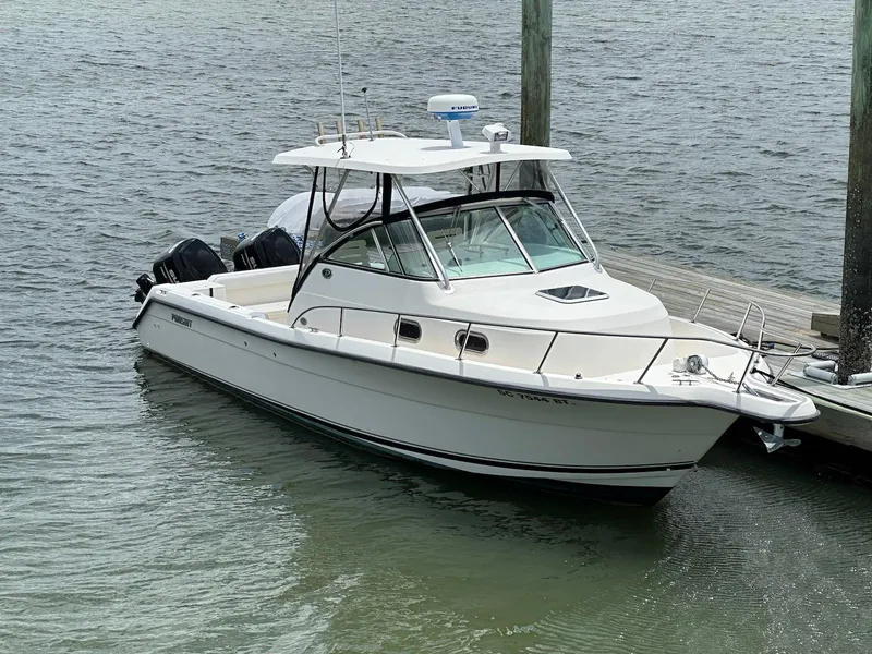 Pursuit 2870 Walkaround 2004 - Marine Source