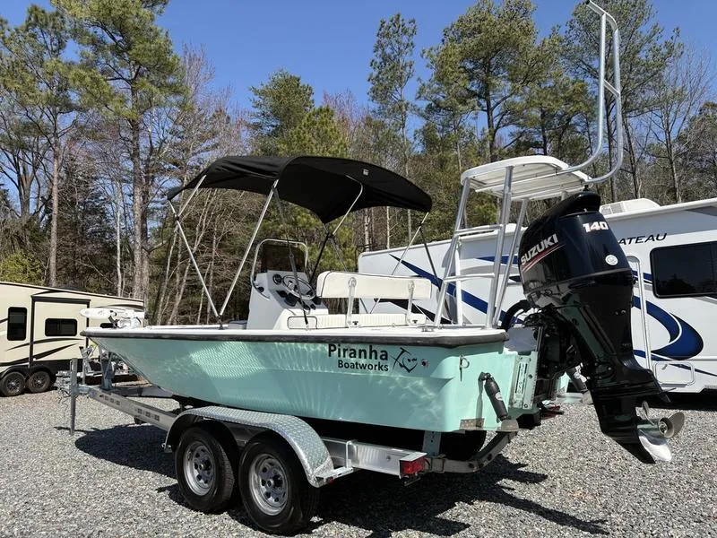Piranha Alem F2000 2019 - Marine Source