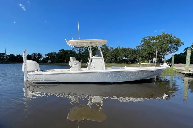 Pathfinder 2600 TRS 2020 for Sale | MarineSource