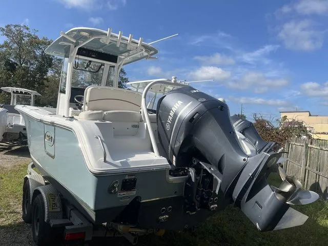 Sea Hunt Ultra 255 SE 2021 - Marine Source