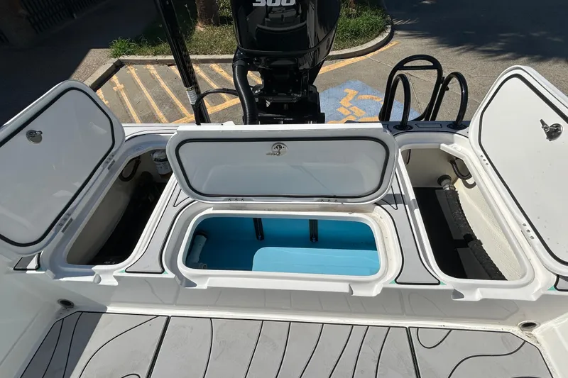 Shallow Sport 24 Modified V 2024 for Sale | MarineSource